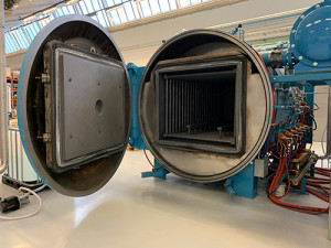 High Temperature Vacuum Furnaces